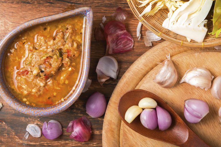 A-Taste-of-Thailand | Fah Thai Magazine - Inflight Magazine of Bangkok ...